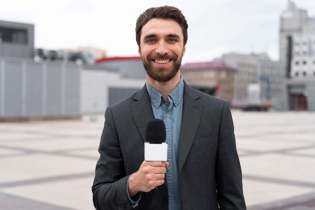 How to Become a TV Presenter | Skills, Qualifications & Courses | Studyhub